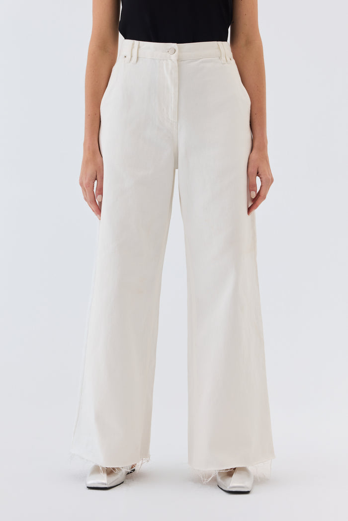 Essence Wide Leg Jeans White | Feathers