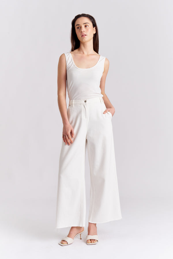 Essence Wide Leg Jeans White | Feathers